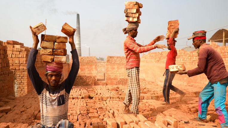 Brick Slaves: Premiere on RT Documentary — RTD